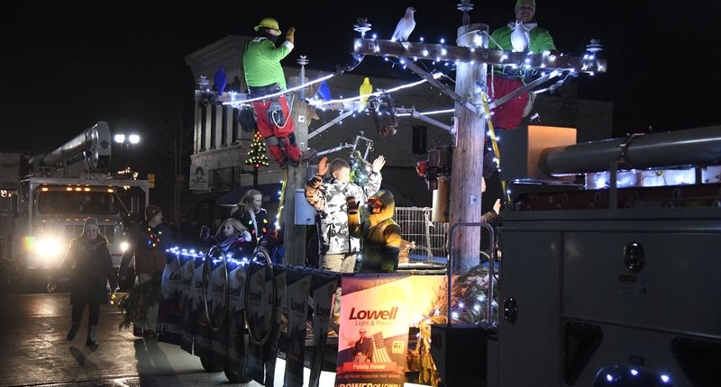 Christmas Festivities – Lowell Area Chamber
